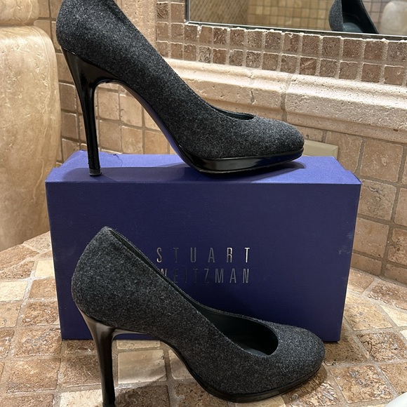 Stuart Weitzman | Shoes | Stuart Weitzman Grey Flannel Black Patent ...